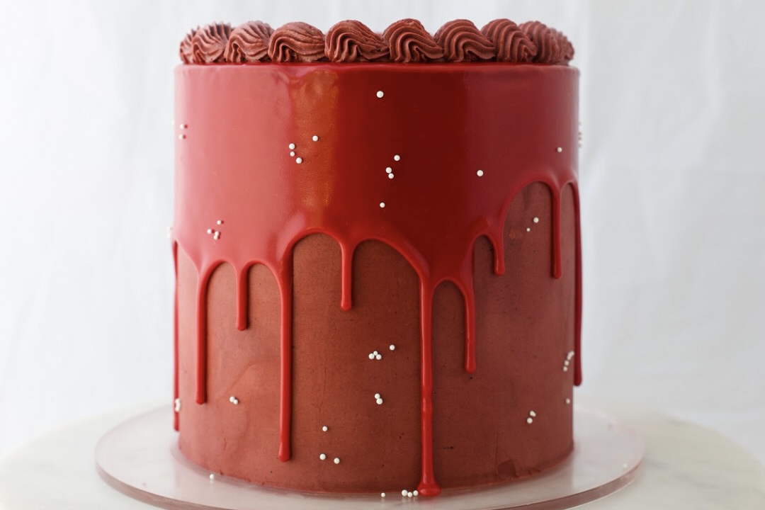 How to make a Curtain Drip for Cakes - My Blog